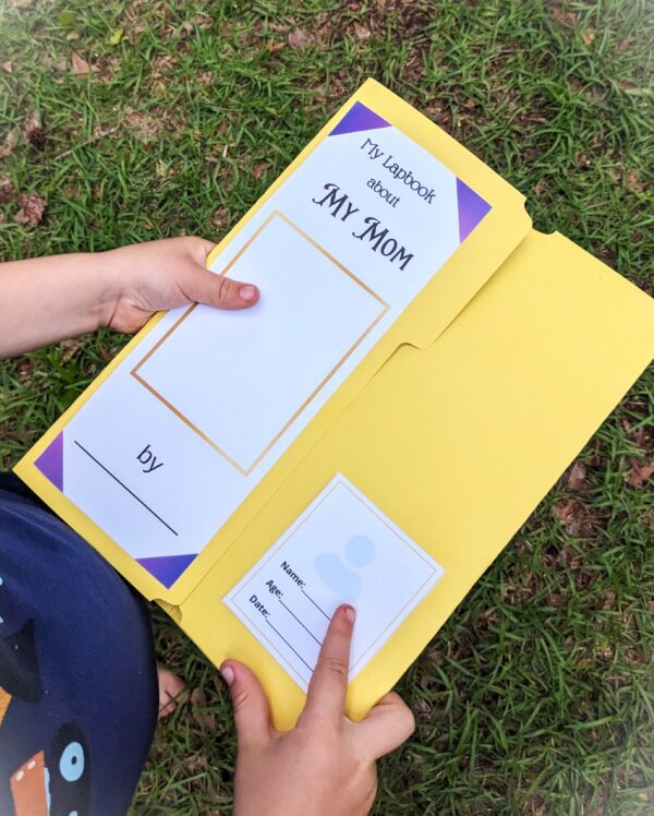 Interactive Lapbook Kits for Your Homeschool - A Basketful of Joy